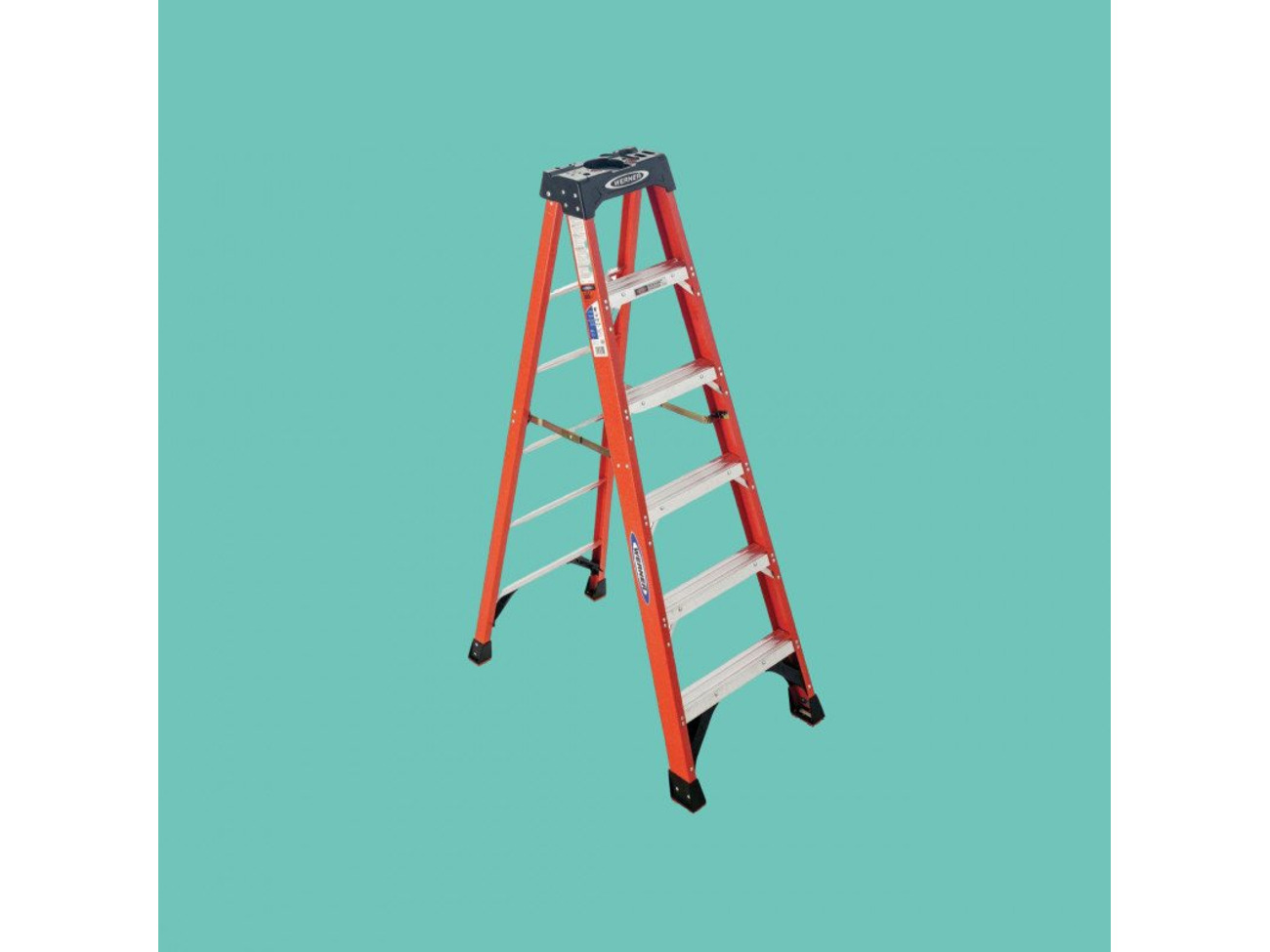 Werner 7 Ft Fiberglass Step Ladder With 300 Lb Load