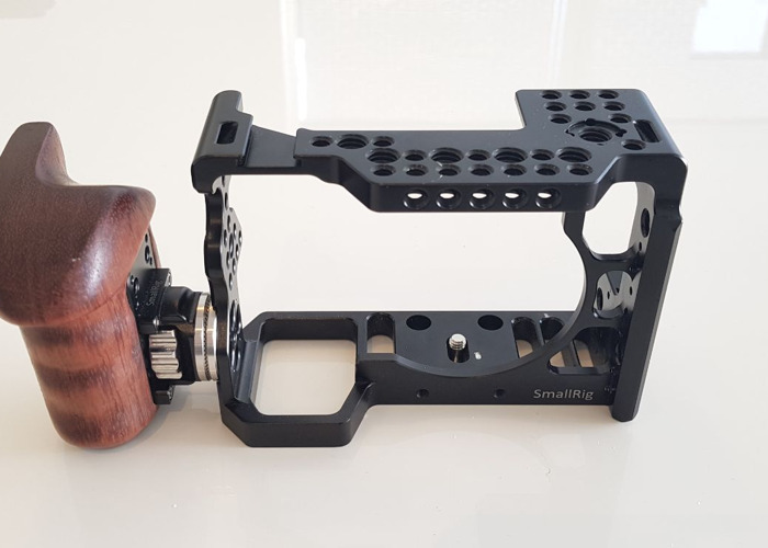 Camera Rigs And Shoulder Frames Hire Near Me | Fat Llama