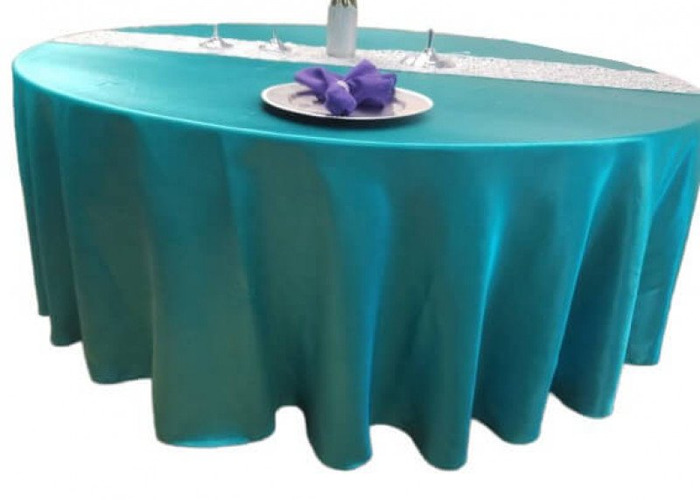 Tablecloth Hire Near Me | Fat Llama